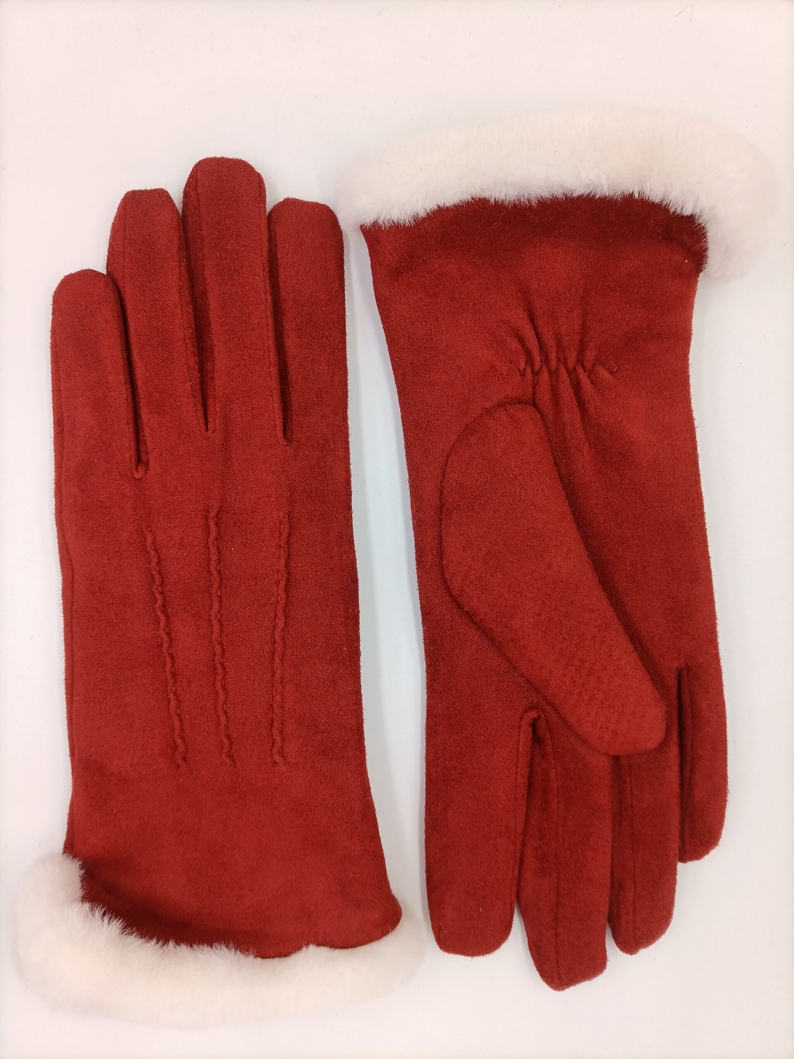 Women’s Winter Glove Supplier – OEM & Private Label Available